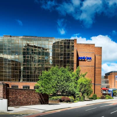 Park Inn by Radisson Cardiff City Centre - Holon Travel