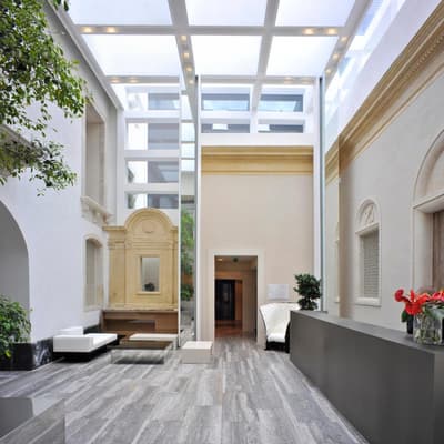 Hotel Romano House - GO-ON-ITALY Reservation
