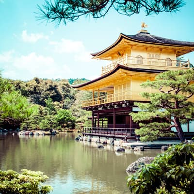 Discover Japan Essentials