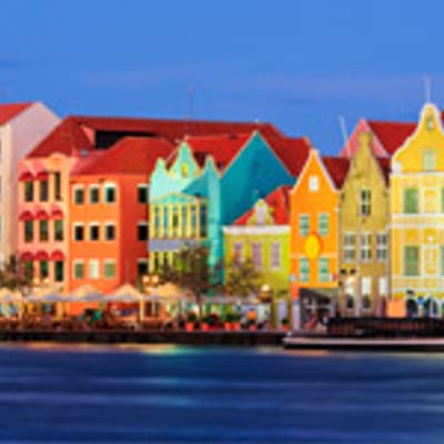 Curaçao, Curaçao desde $ 1.304.334