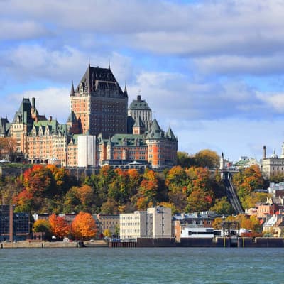 CONOCIENDO EL FAMOSO CASTILLO FRONTENAC EN QUEBEC from 4,290 MXN