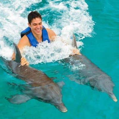 EXPERIENCIAS UVAC | TOUR GARRAFÓN VIP + ROYAL SWIM desde 2,869 MXN