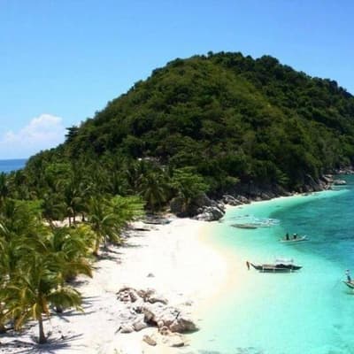 Isla de Gigantes - Iloilo, Philippines from US$164