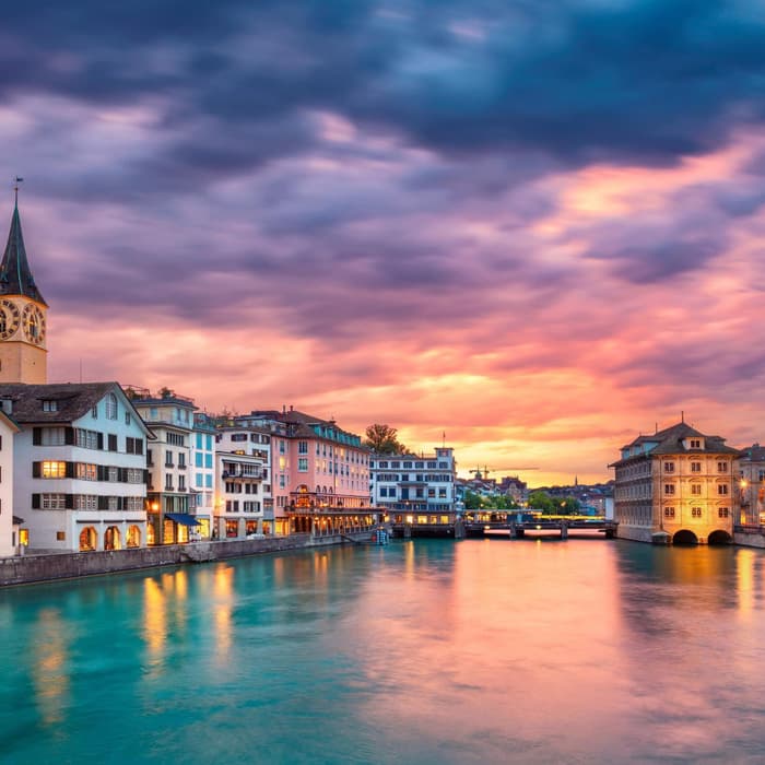 Zurich precio US$296