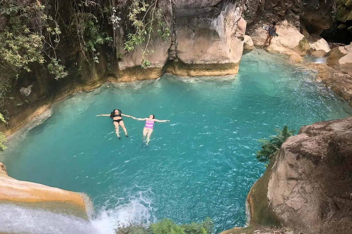 AVENTURA EN PAREJA DE 3 DÍAS POR TAXCO +TOUR POZAS AZULES desde 3,300 MXN