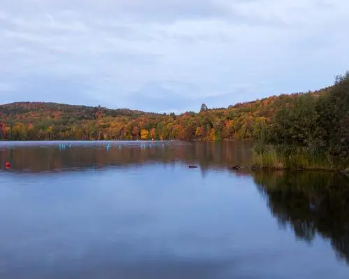 Réservez vos vacances avec Routard Voyages: Lac Delage