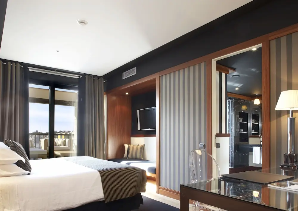 U232 Hotel - tripcorner