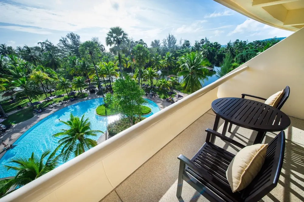 Pullman Phuket Karon Beach Resort - Elite-Bookings.com