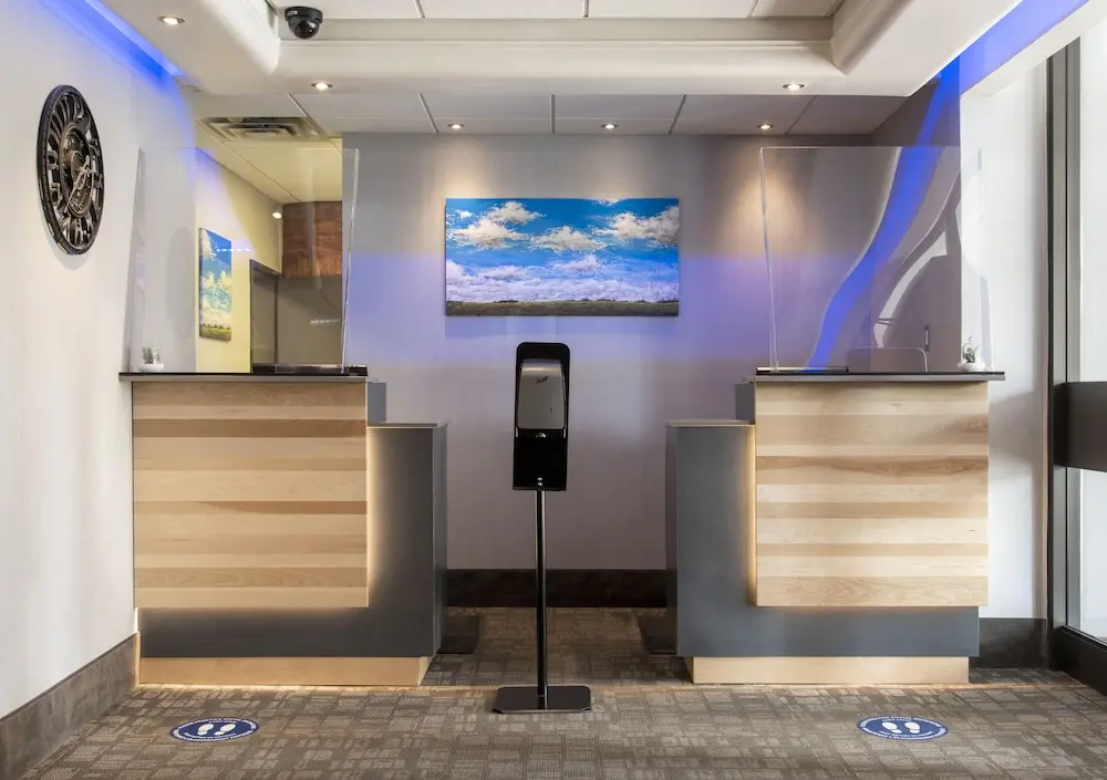 Ottawa Embassy Hotel & Suites - TourMundial Conecta