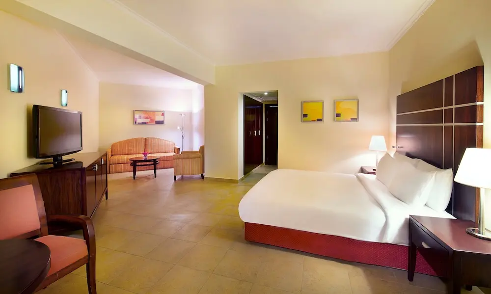 DoubleTree by Hilton Sharm El Sheikh - Sharks Bay Resort - Toghi