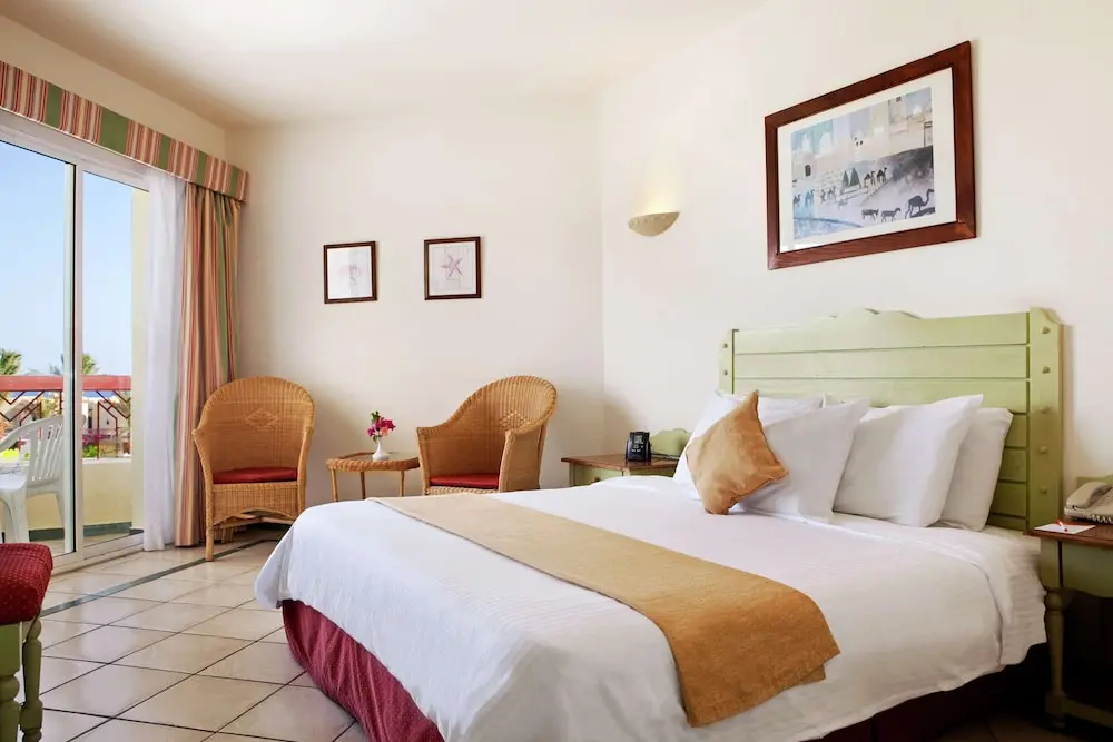 DoubleTree by Hilton Sharm El Sheikh - Sharks Bay Resort - Toghi