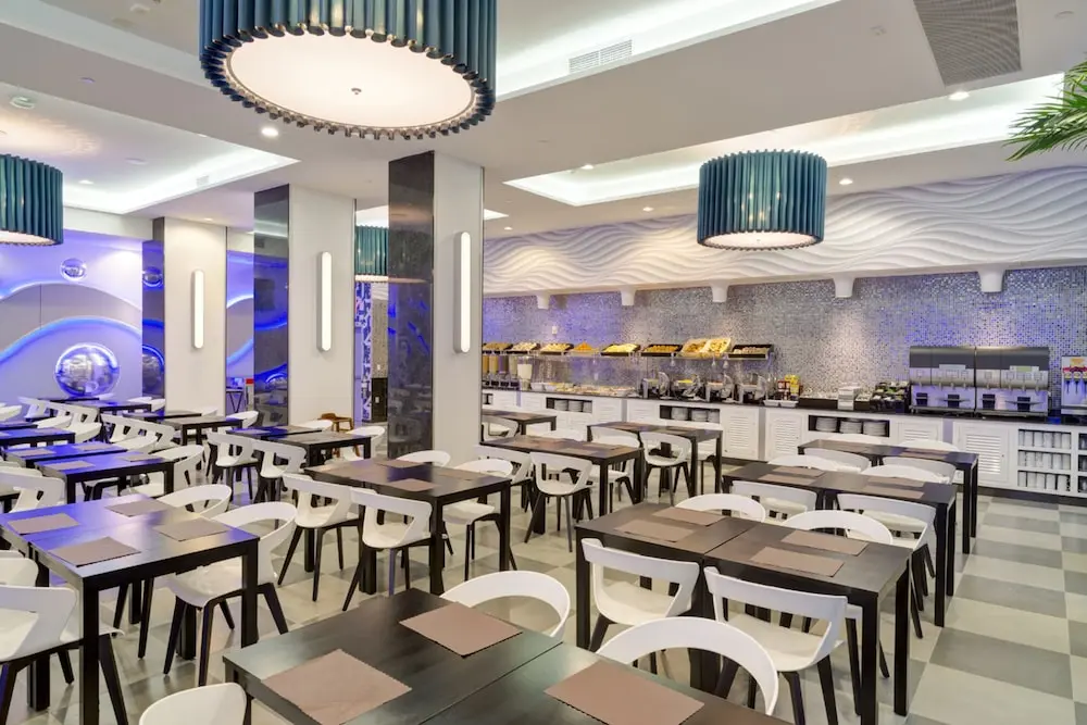 Hotel Riu Plaza New York Times Square - Via Club