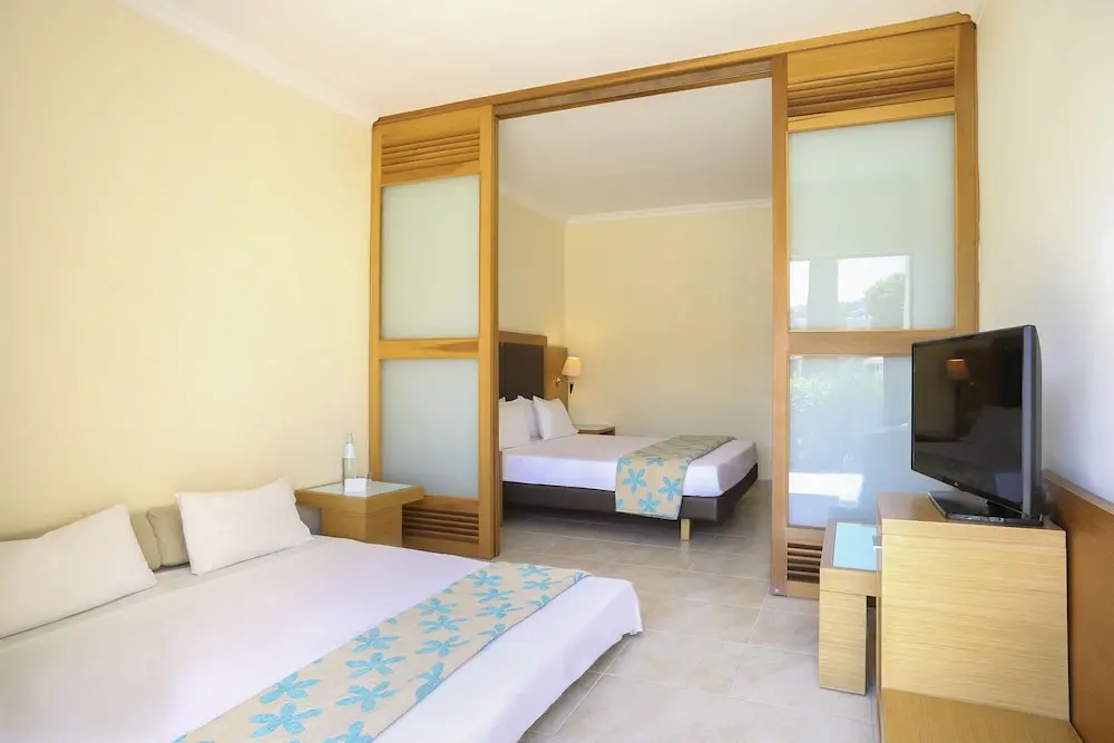 Sol Cosmopolitan Rhodes - All inclusive - Départ Paris à partir de 1.300