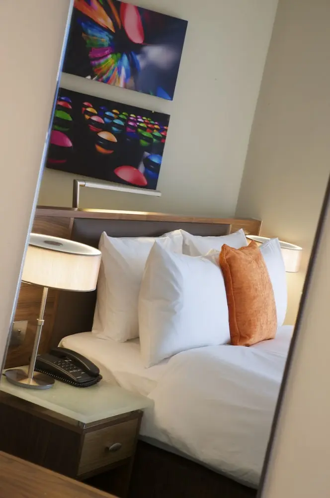 The Bermondsey Square Hotel - Mapaplus Dynamics