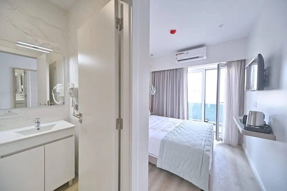 My Charm Lisbon Suites - iCliGo