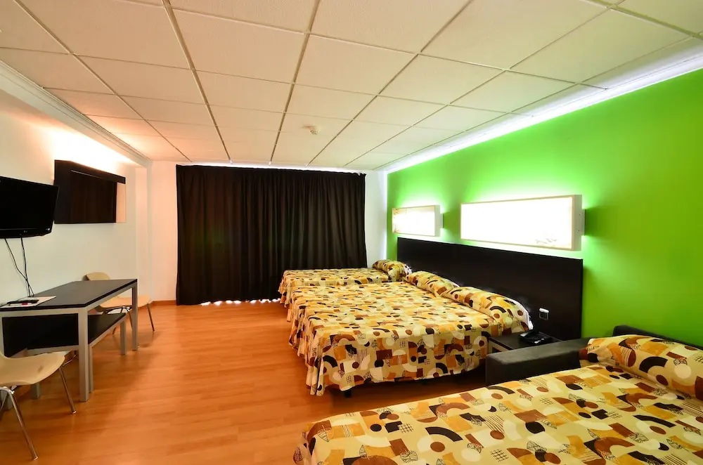 Hotel Sol & Sombra - Visit Benidorm Travel: Hotels, Flight + Hotel ...