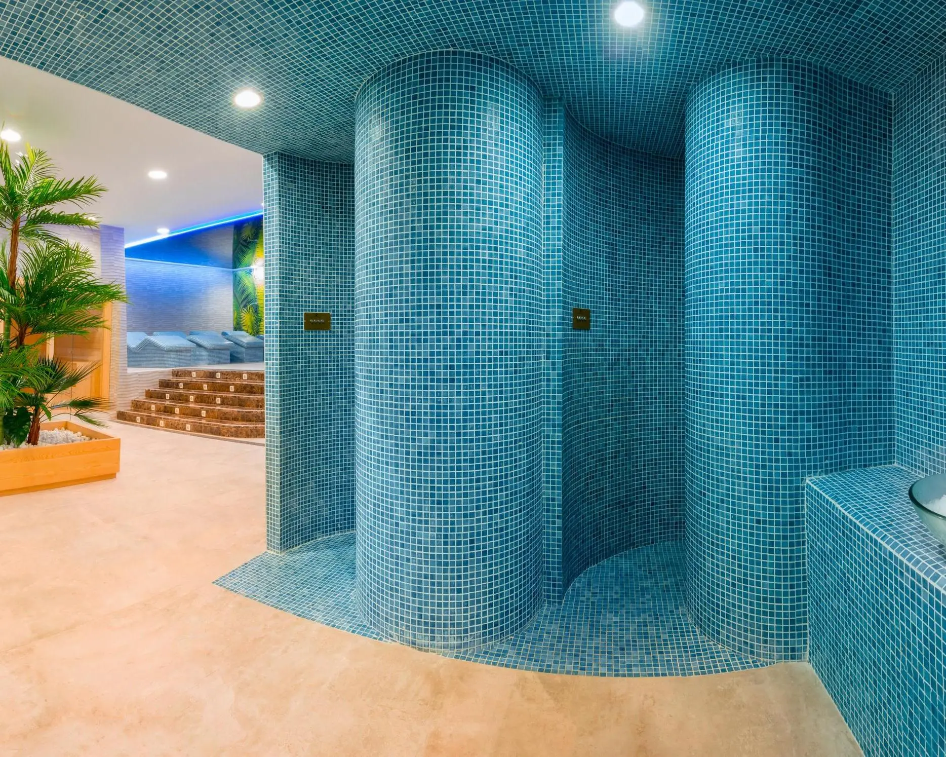 Magic Tropical Splash - Transport, flight and hotel | Magic Costa ...