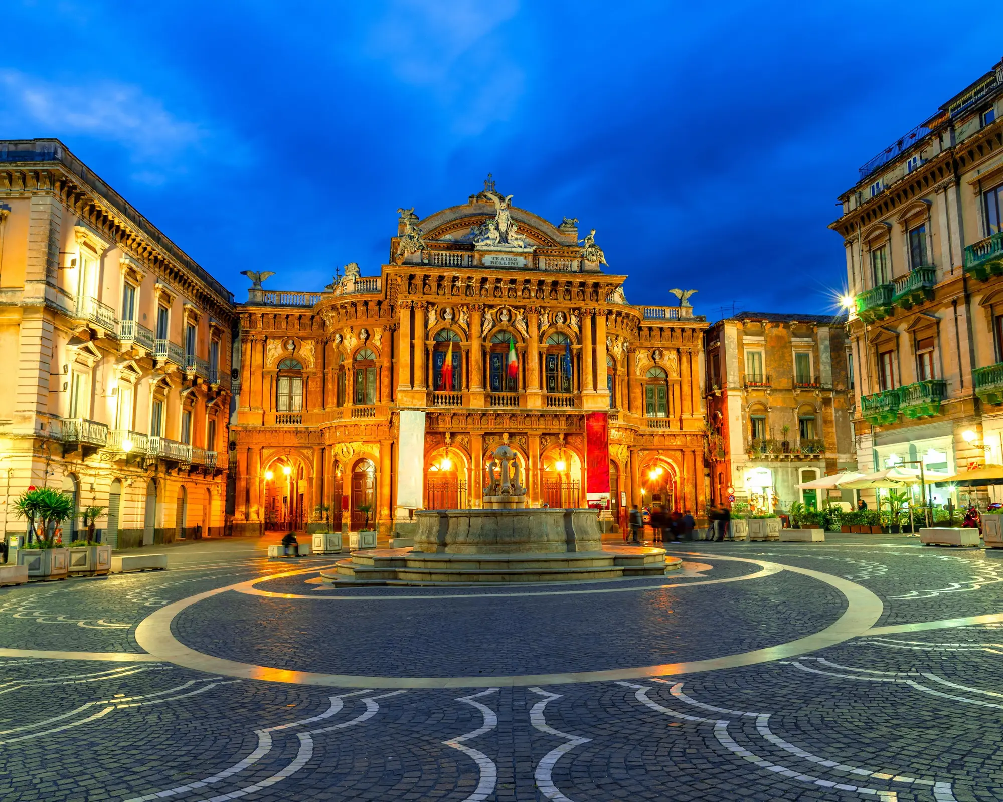 SICILIJA Catania 4 noči krompirjeve poč. +rent'a'car od 691